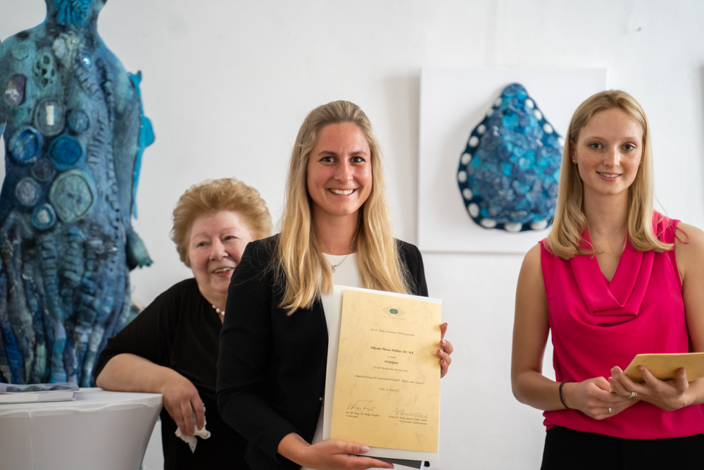 Viktoria Müllner receives Dr. Maria Schaumayer Prize | FH Salzburg