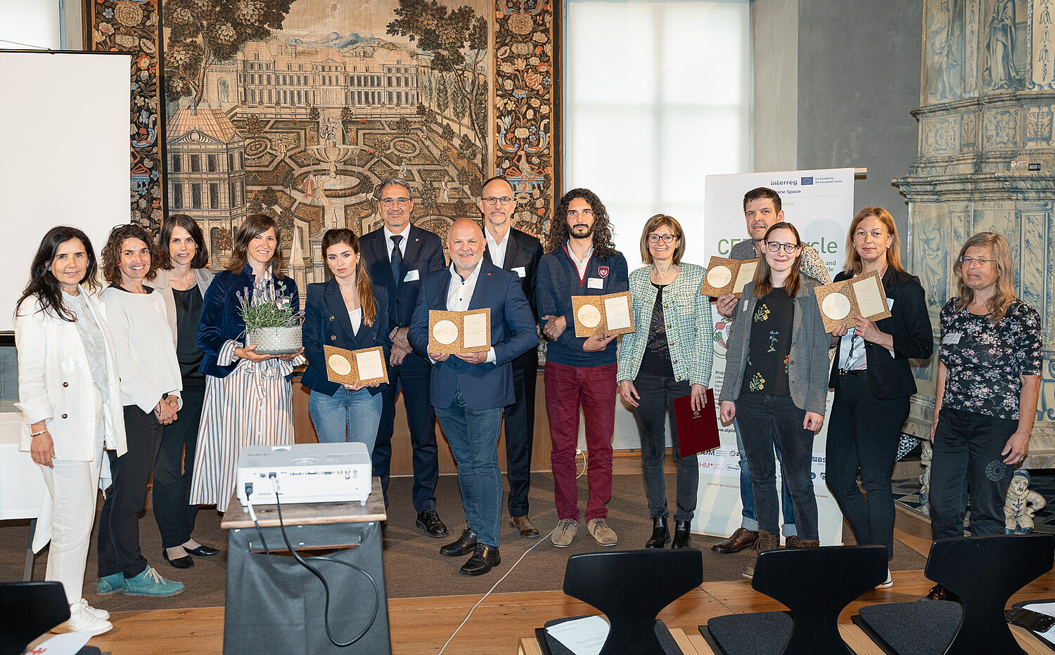 Circular economy against food waste: ‘CEFoodCycle’ award presented | FH ...