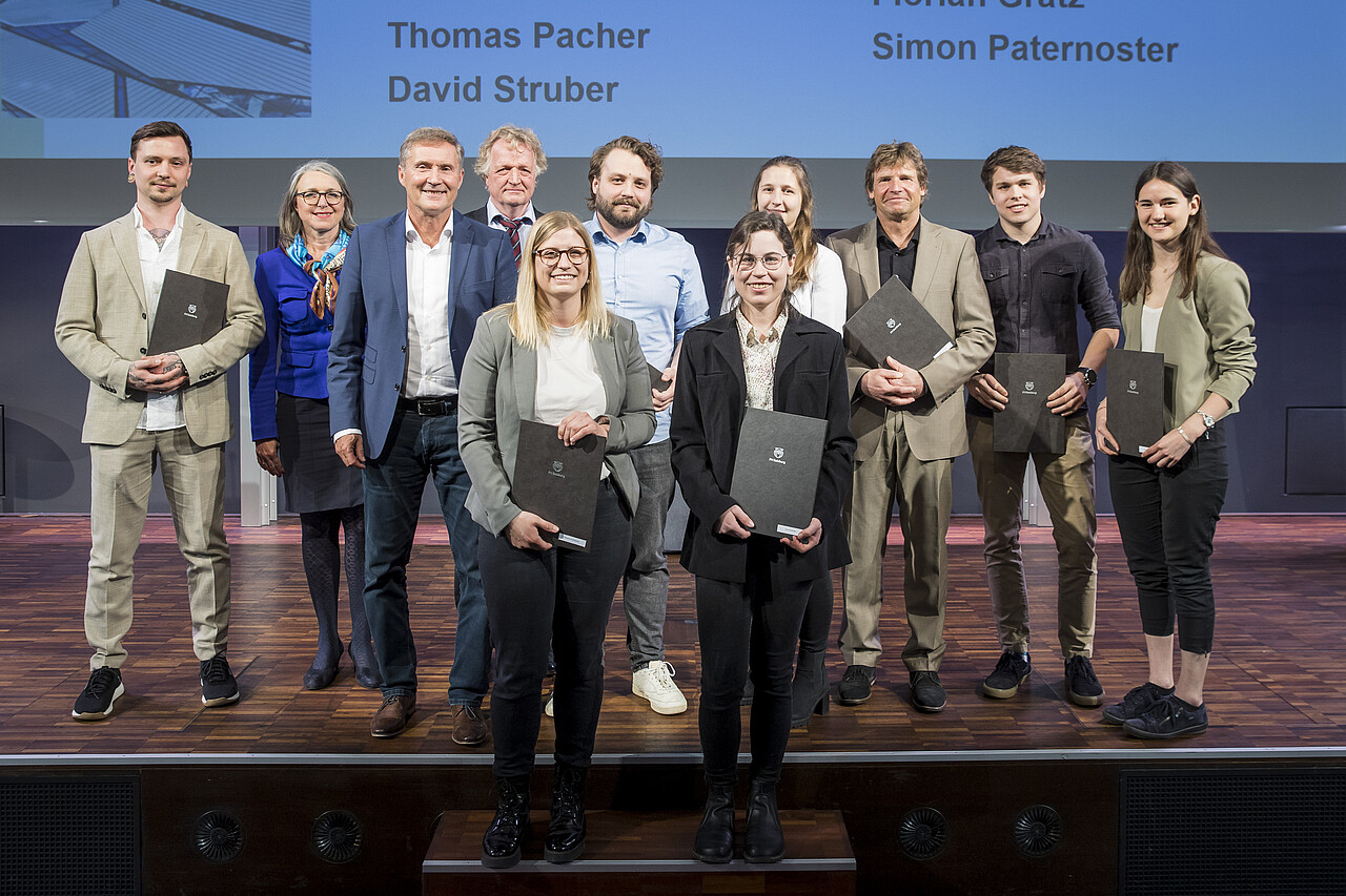 WKS Technik- und Leistungsstipendien für FH Salzburg Studierende | FH Salzburg