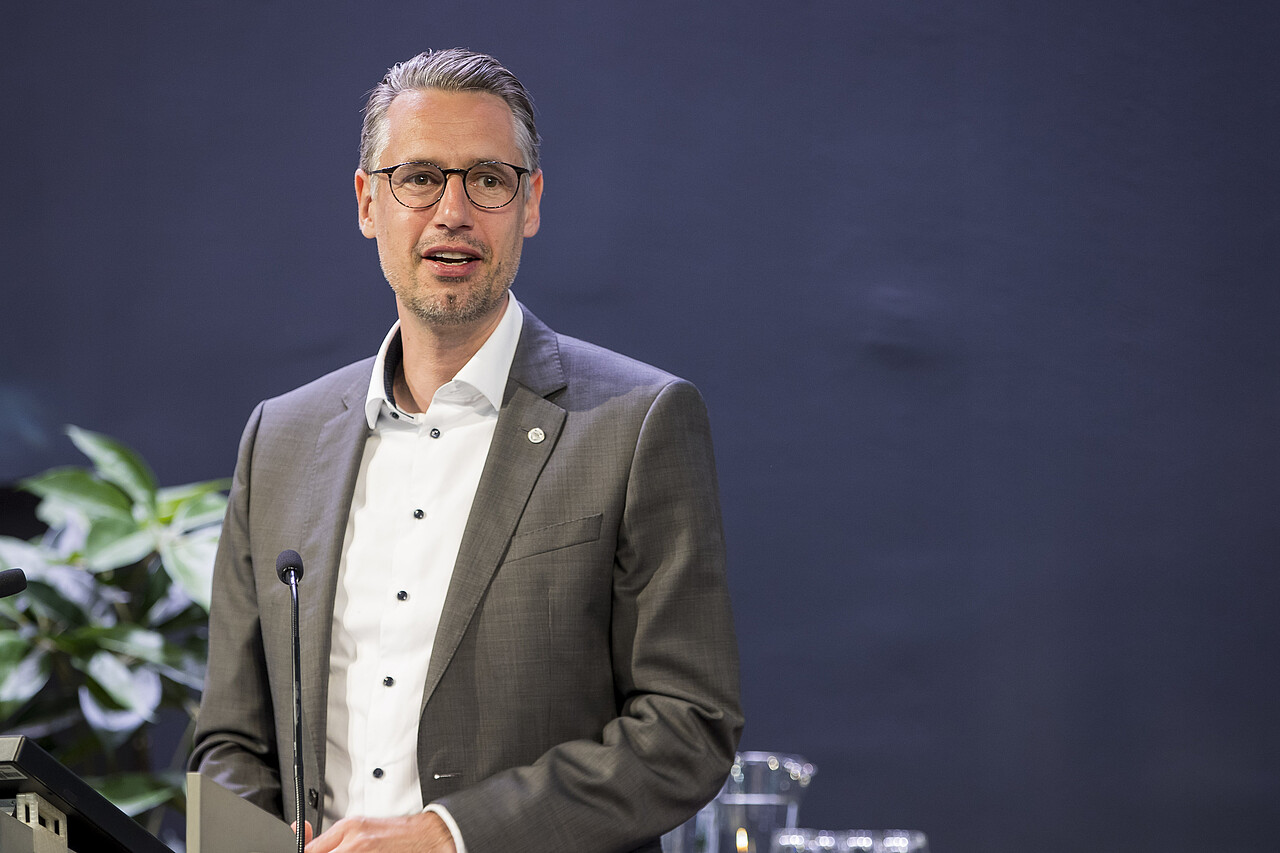 WKS Technik- und Leistungsstipendien für FH Salzburg Studierende | FH Salzburg